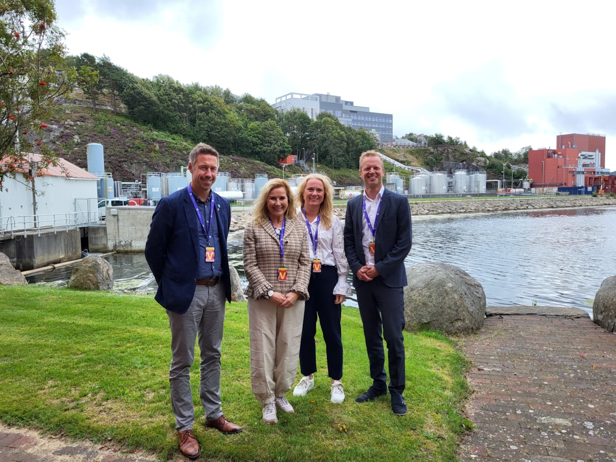 NHO på besøk til GE Healthcare på Lindesnes: - Imponerende hva de får til